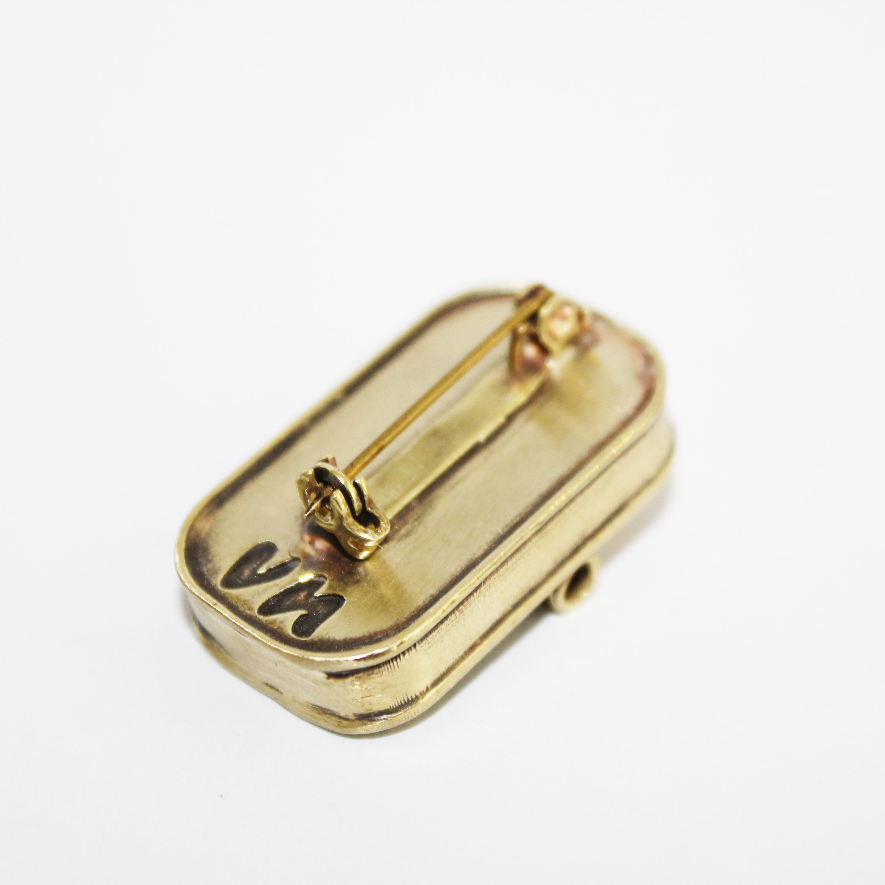 Sardine can brooch x Empty the Fridge